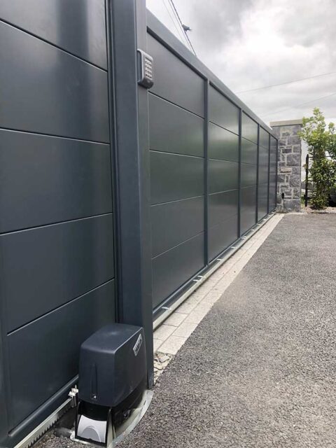 Sliding Gates Ireland | Secure Manual & Motorised Sliding Gates